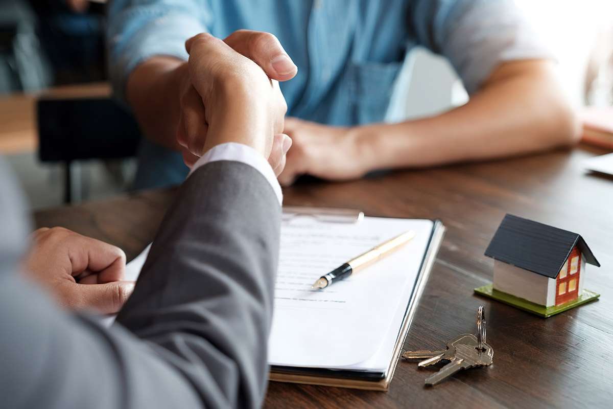 Closing the Deal: Finalizing the Sale of Your Business - Sun Acquisitions